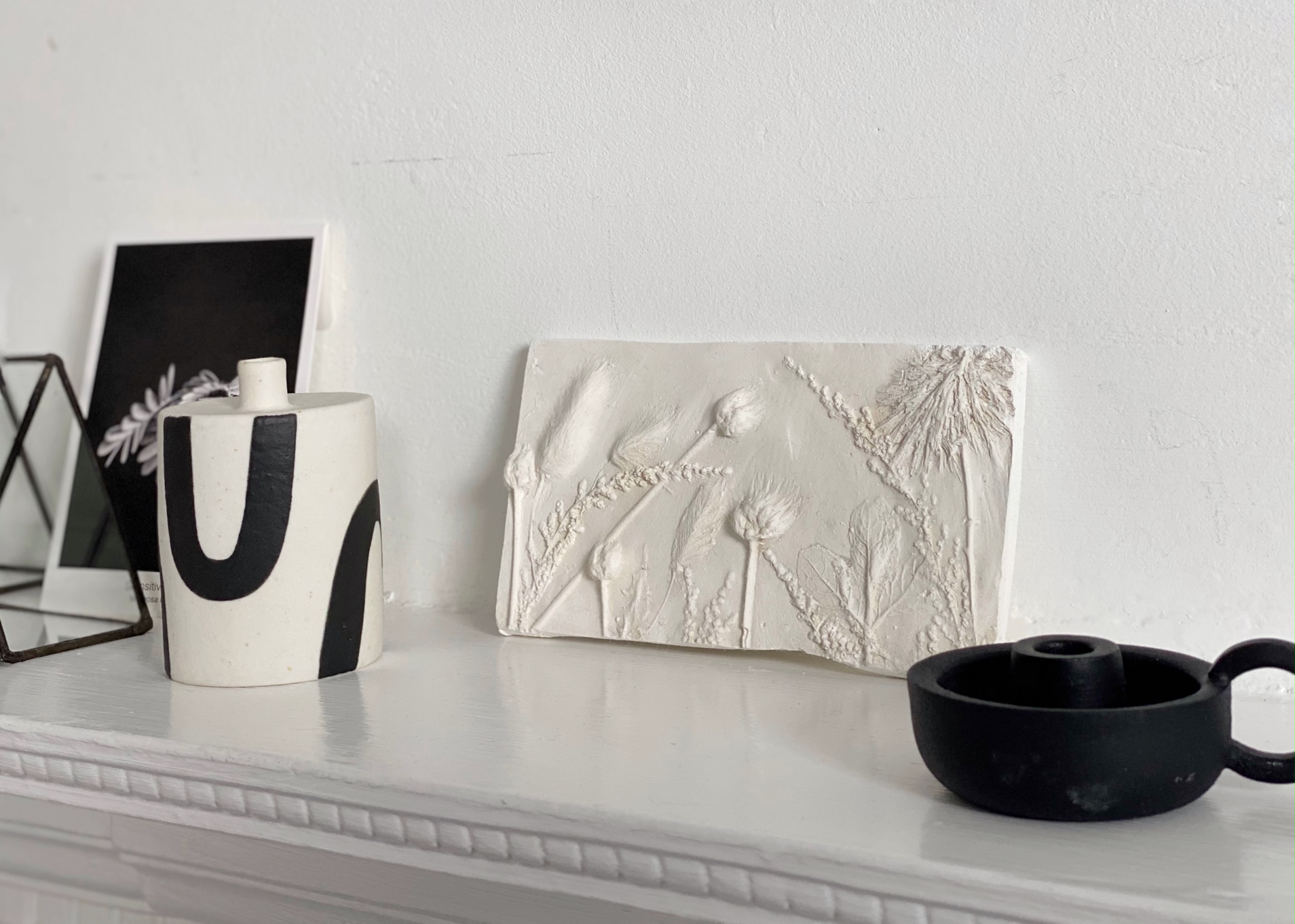 How to make botanical plaster cast tiles with flowers